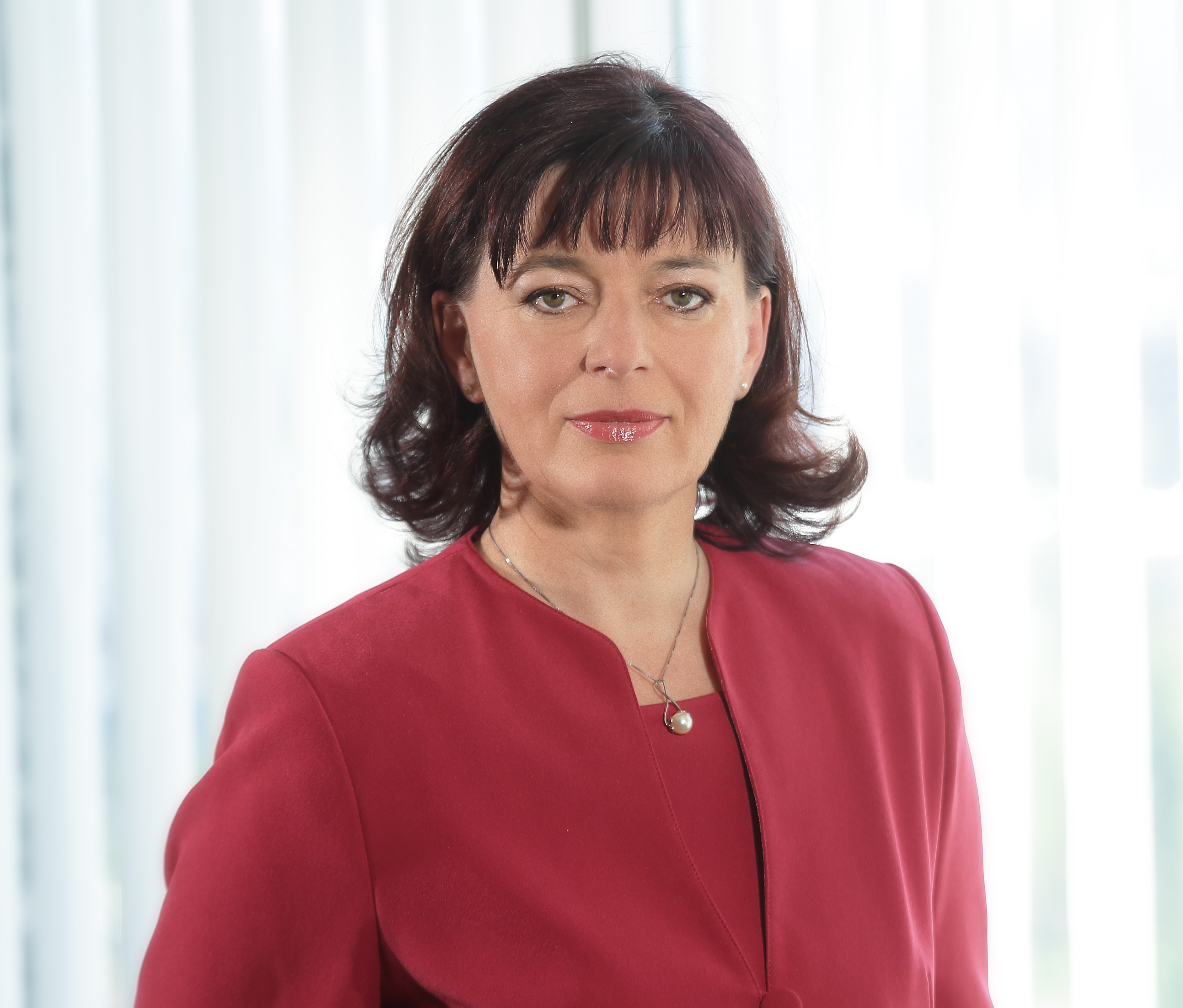 dr. Marta Svoljšak Jerman | SOF